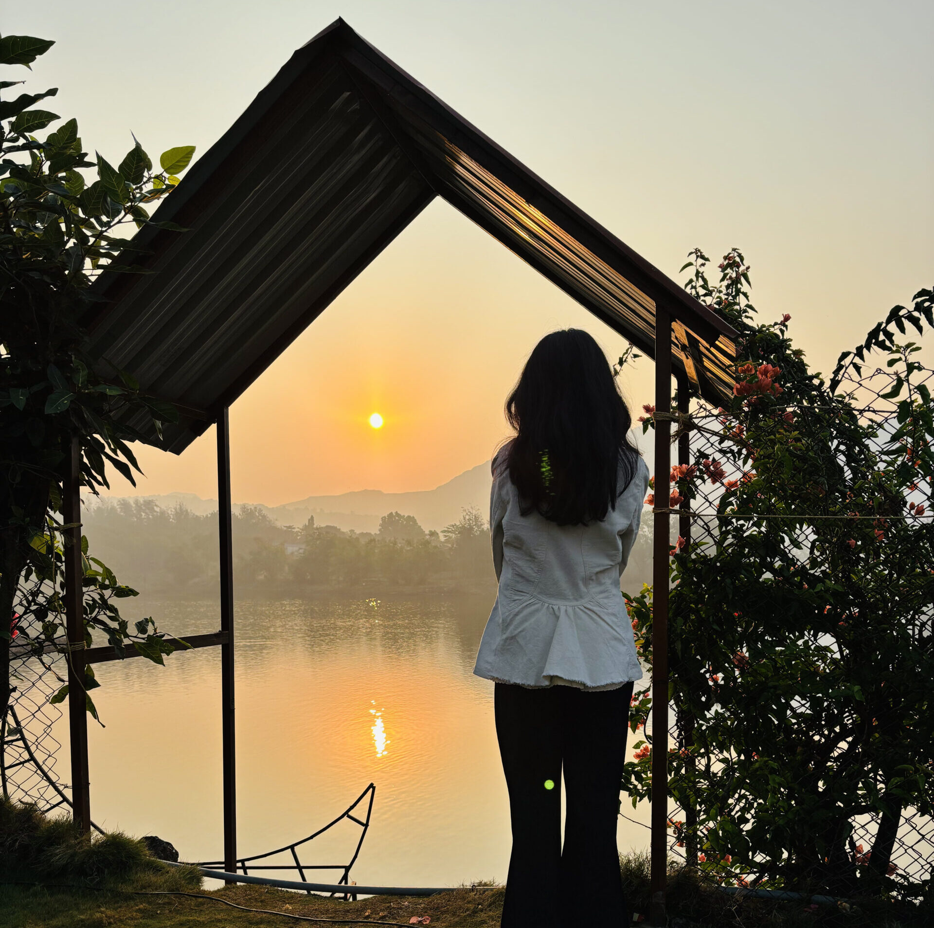Unmissable Top 5 Reasons to Visit Malvandi Lake for Camping